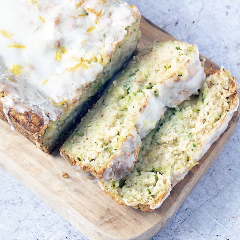 Courgette and lemon cake - Sneaky Veg