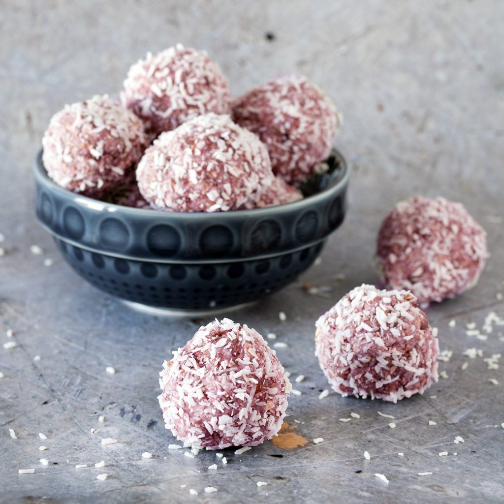 Coconut, almond and raspberry bliss balls - Sneaky Veg