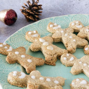 Healthy vegan gingerbread men | Sneaky Veg