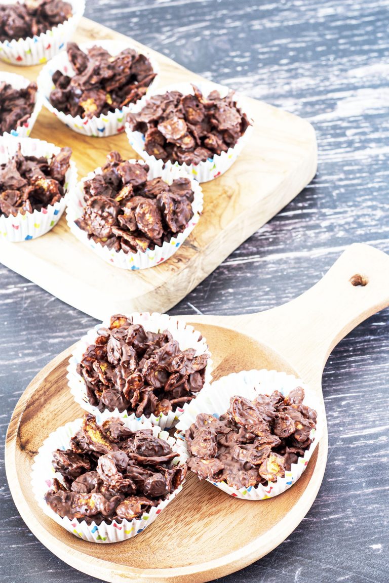 Healthier chocolate cornflake cakes for kids - Sneaky Veg