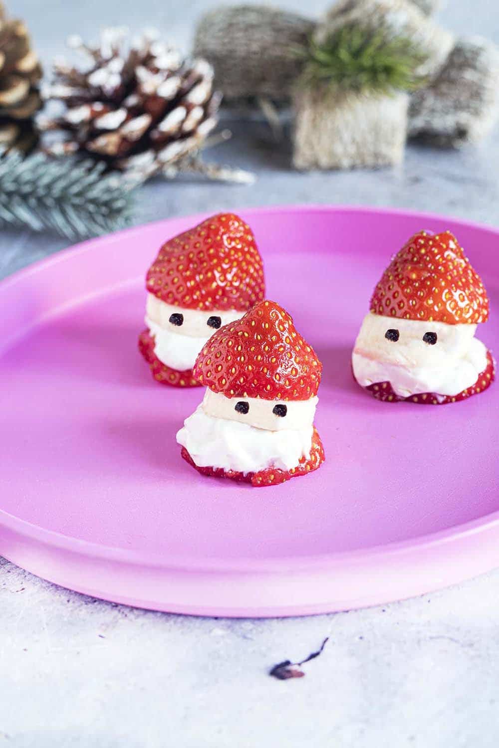 Banana and strawberry Santas - Sneaky Veg