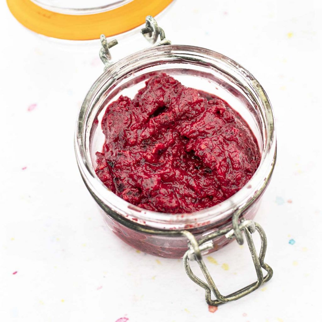 Beetroot pesto - Sneaky Veg